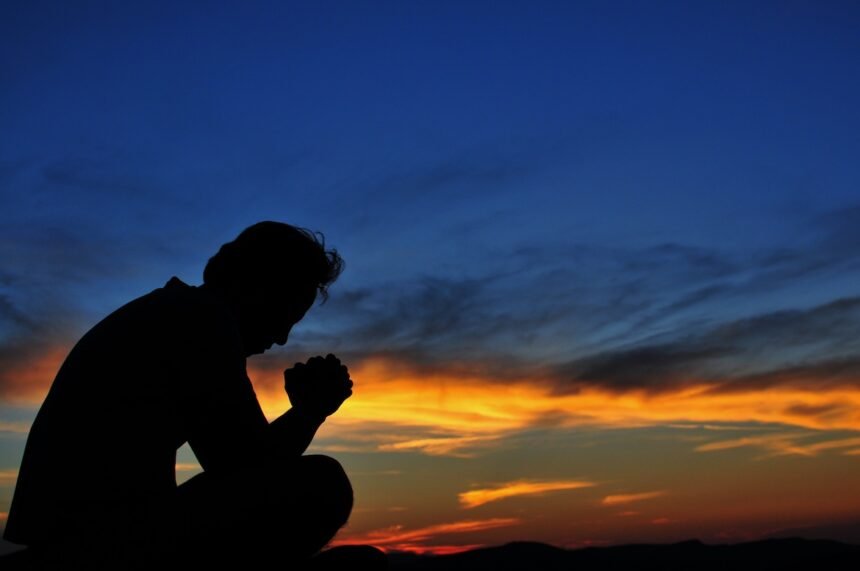 La necesidad de orar para no desmayar - LLDM Now