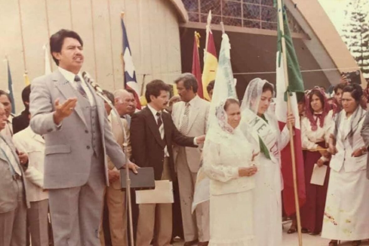 El Significado de la ‘Túnica de Colores’ de José: Más que un Vestido ...